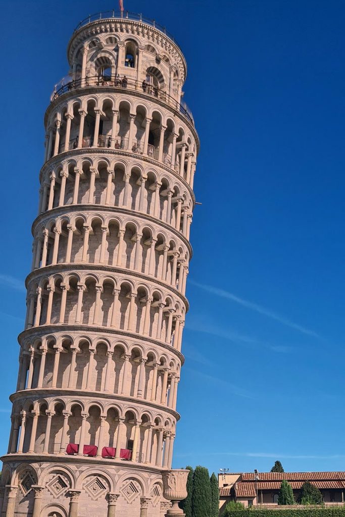 Univero Engineering – Rock. Solid. Reports.